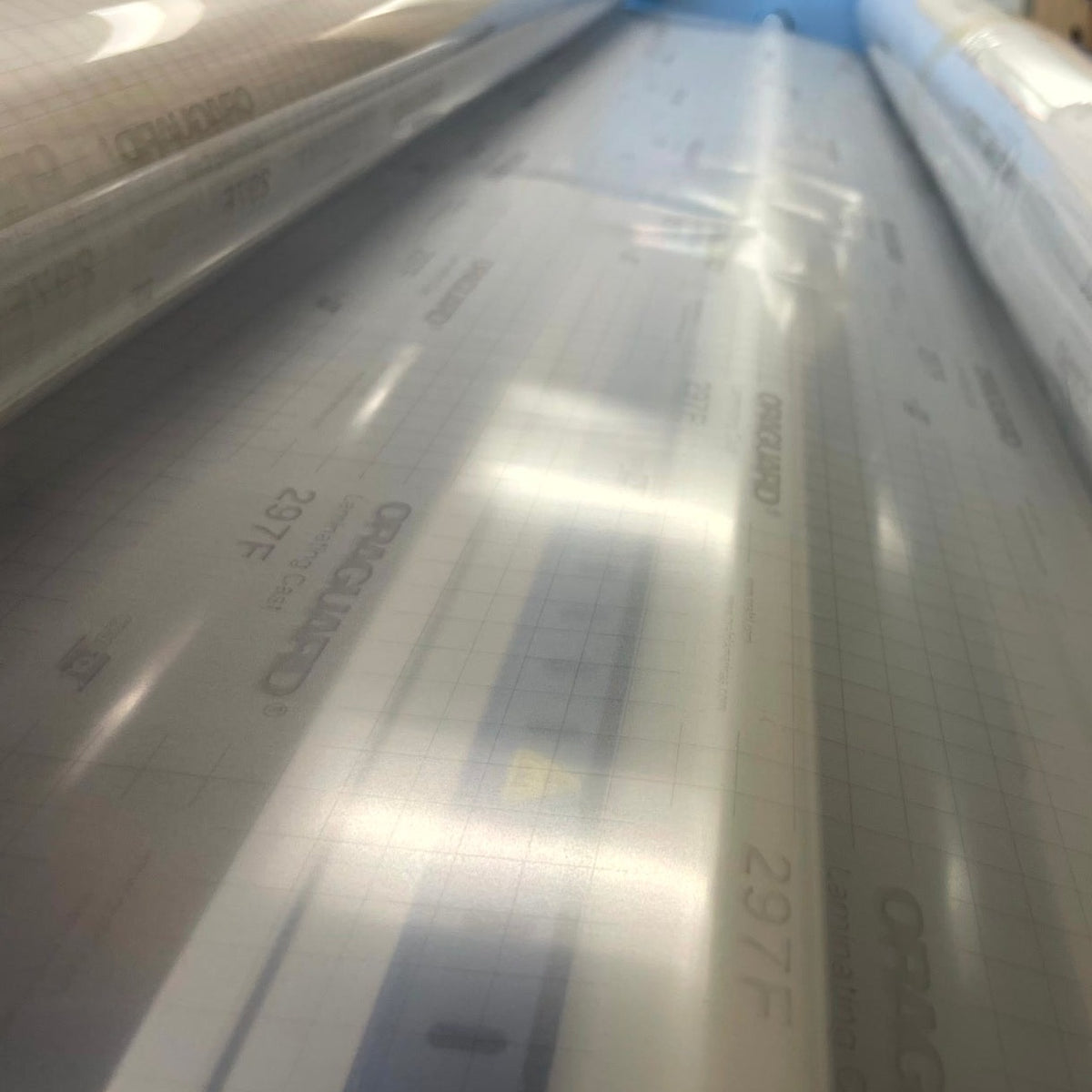 Orafol: 297GF Optically Clear Cast Laminate — Grant Graphics
